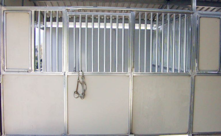 FCP Stall Fronts | Custom Barn Design Options | FCPBarns.com